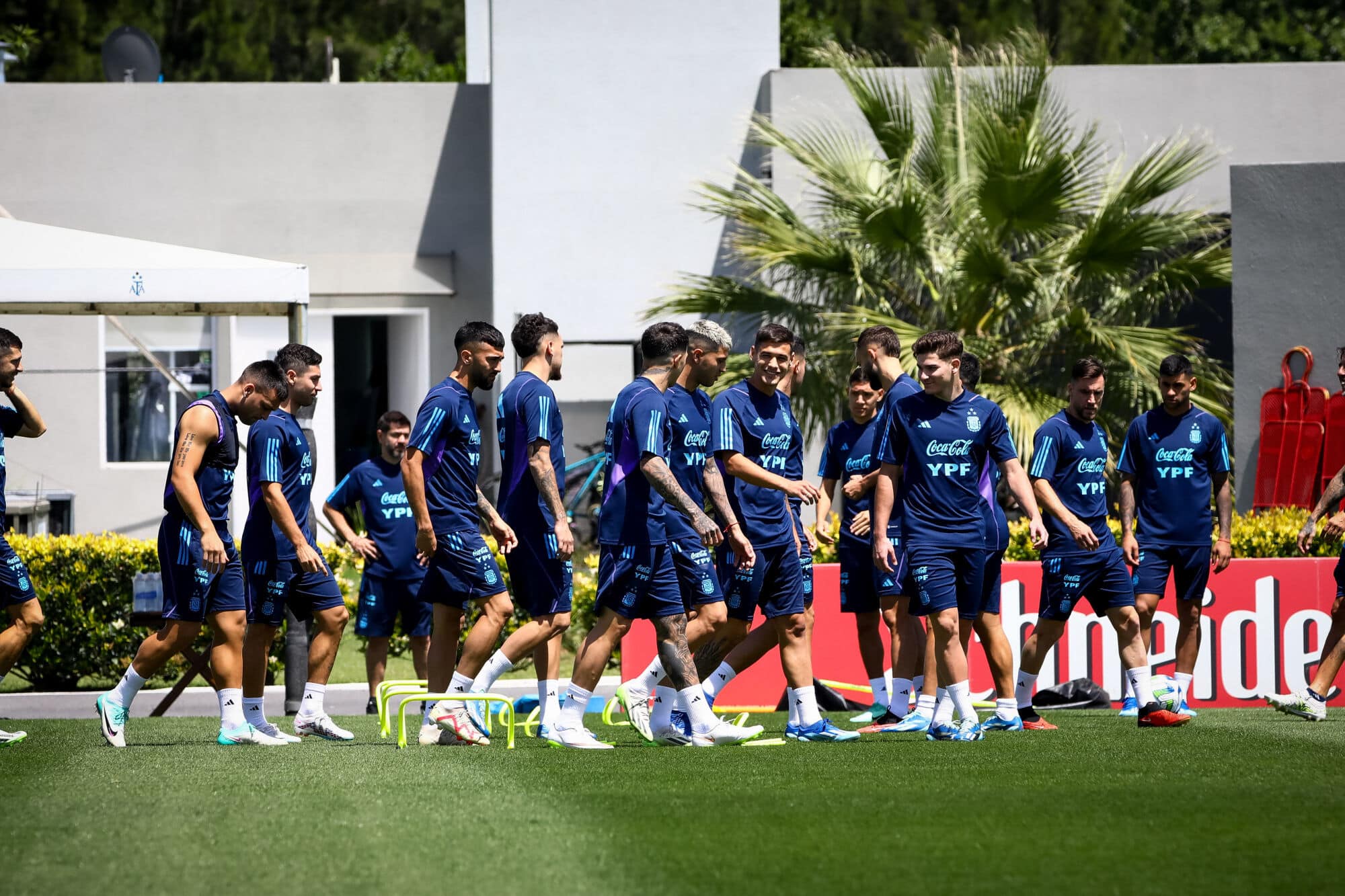 Los convocados de la Selección Argentina para los amistosos contra El Salvador y Costa Rica por ...