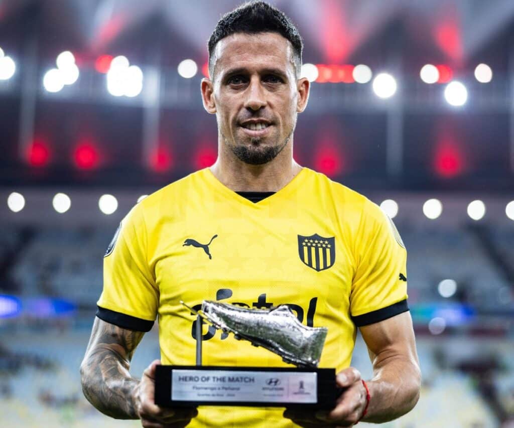 ¿Por qué le dicen 'Cangrejo' a Javier Cabrera, el héroe de Peñarol en ...