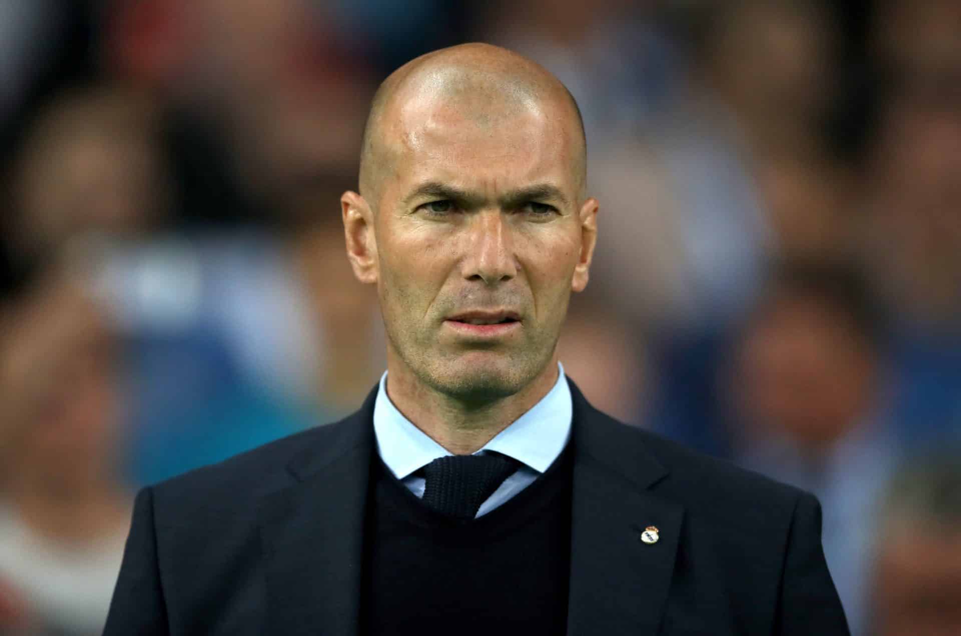Chelsea: Zinedine Zidane se apunta al banquillo blue - Balón Latino