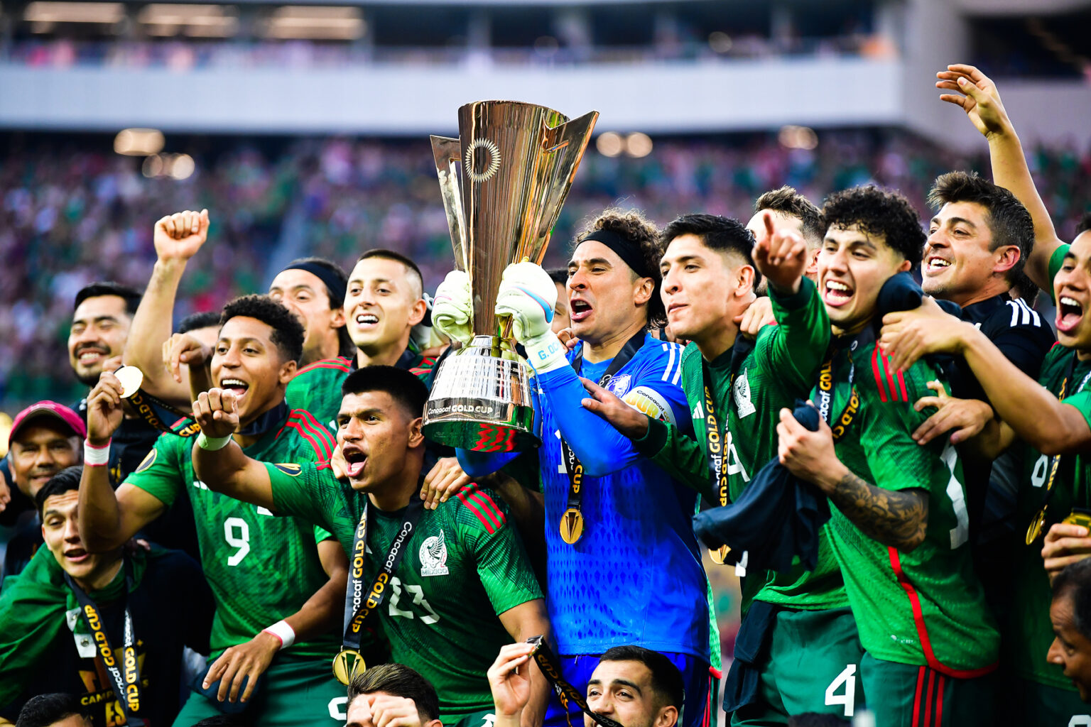 ¿Cuántos títulos tiene México?: estos son todos sus trofeos - Balón Latino