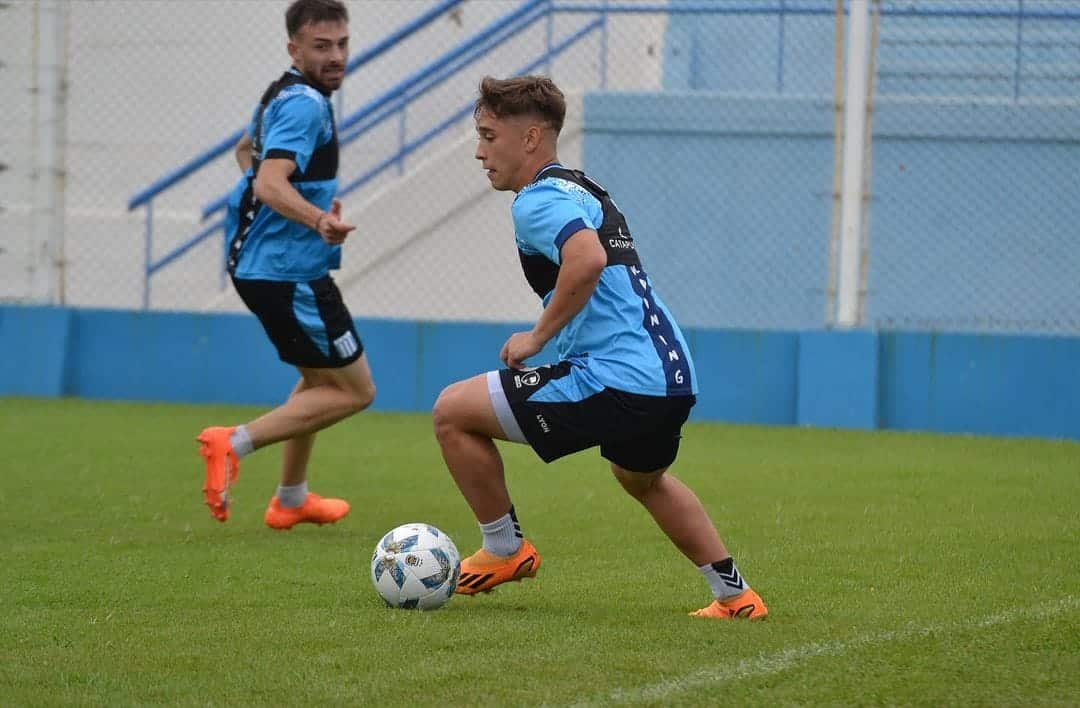 Iván Pomba, de cumplir su sueño de jugar en Racing de Nueva Italia, a ...