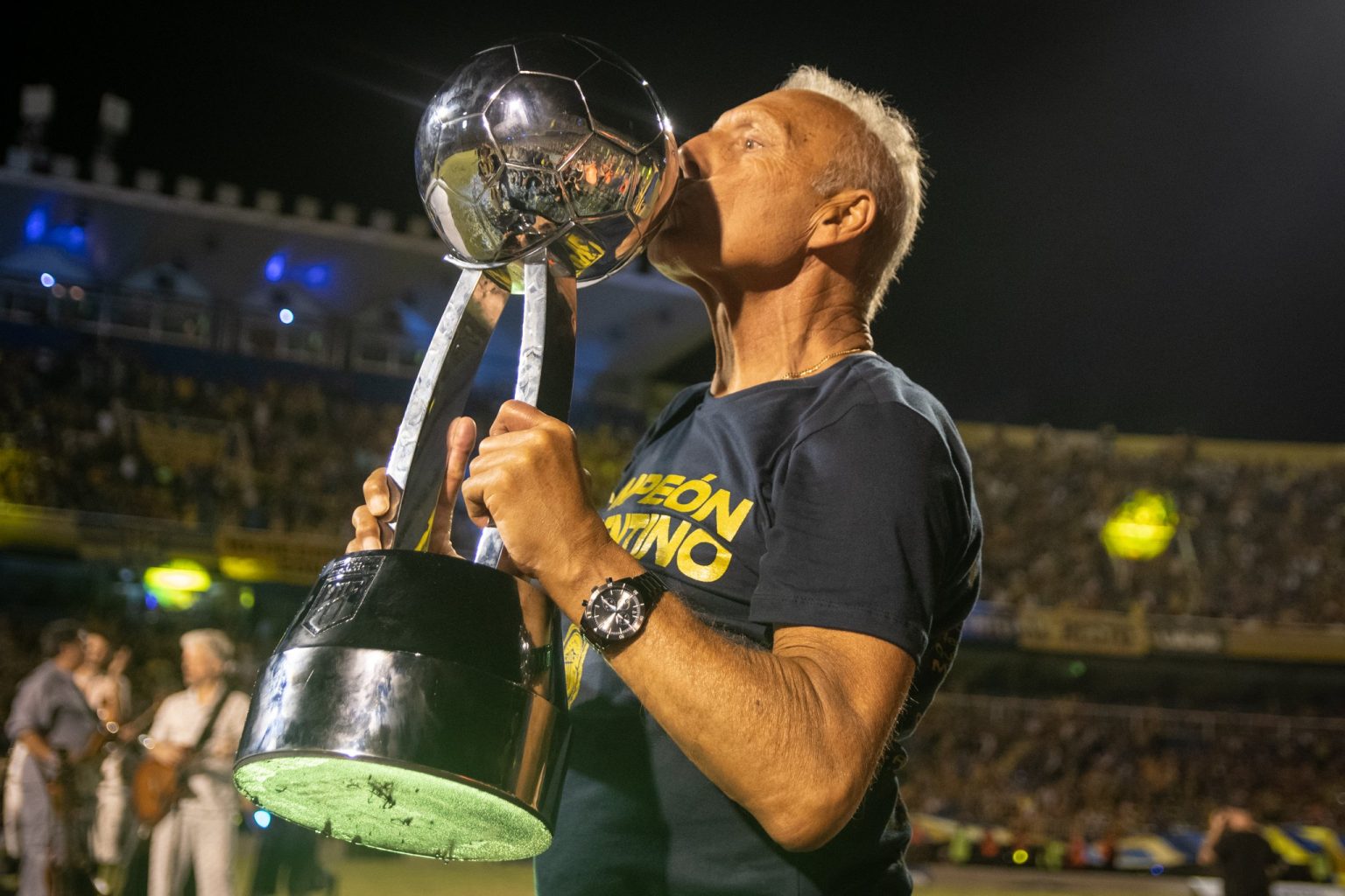 Miguel Ángel Russo, el único DT en la historia del fútbol argentino en ...