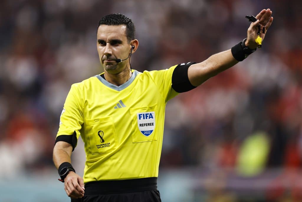 El historial de César Ramos Palazuelos pitando el Clásico Regio entre ...