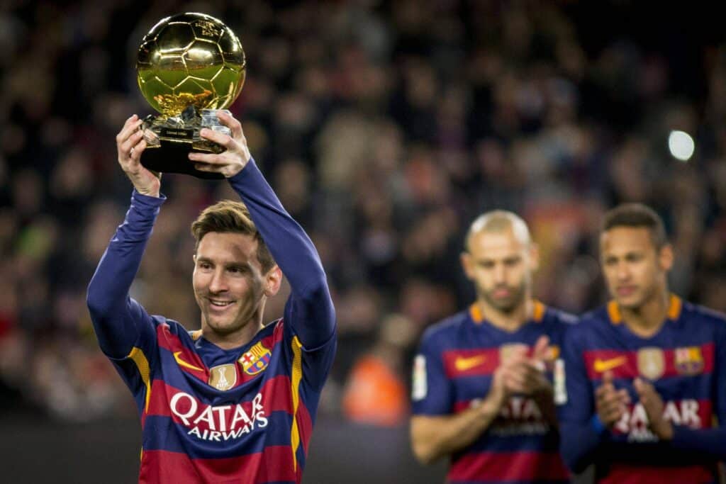 TOP 10 Lista de jugadores MÁS JÓVENES en ganar el Balón de Oro - Balón Latino